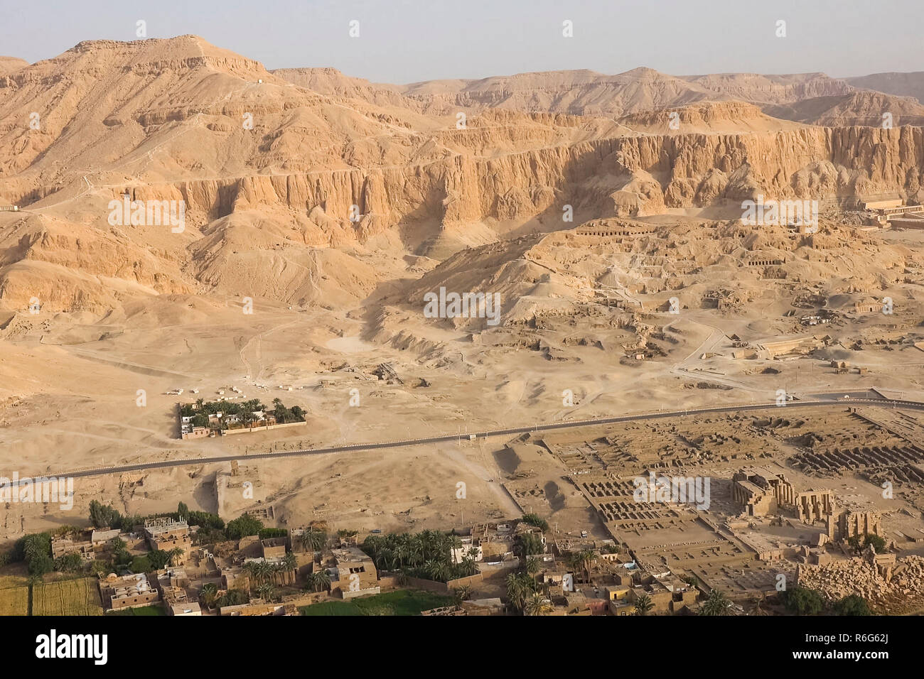 Egyptian mathematics hi-res stock photography and images - Alamy