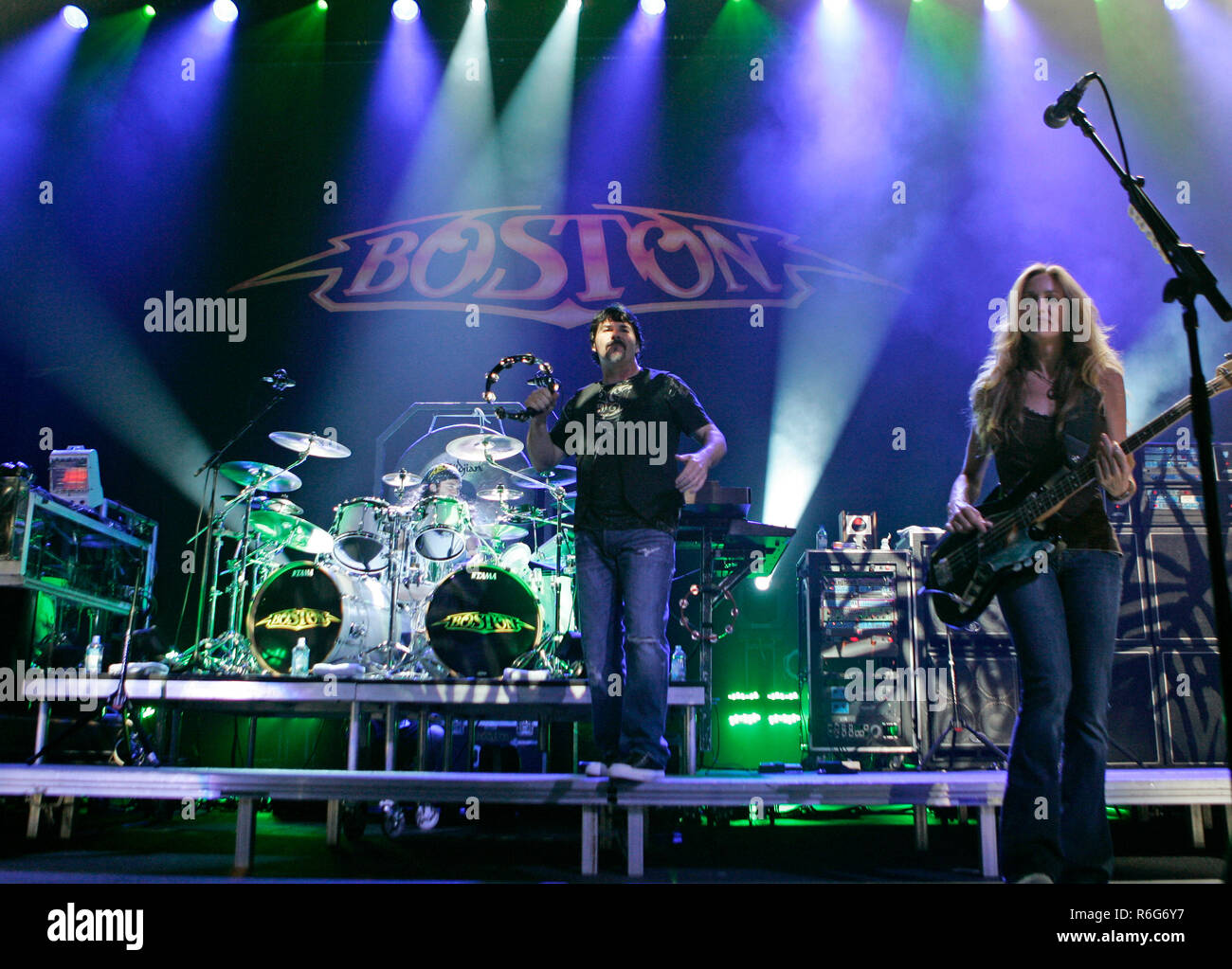 Boston rock band hi-res stock photography and images - Alamy