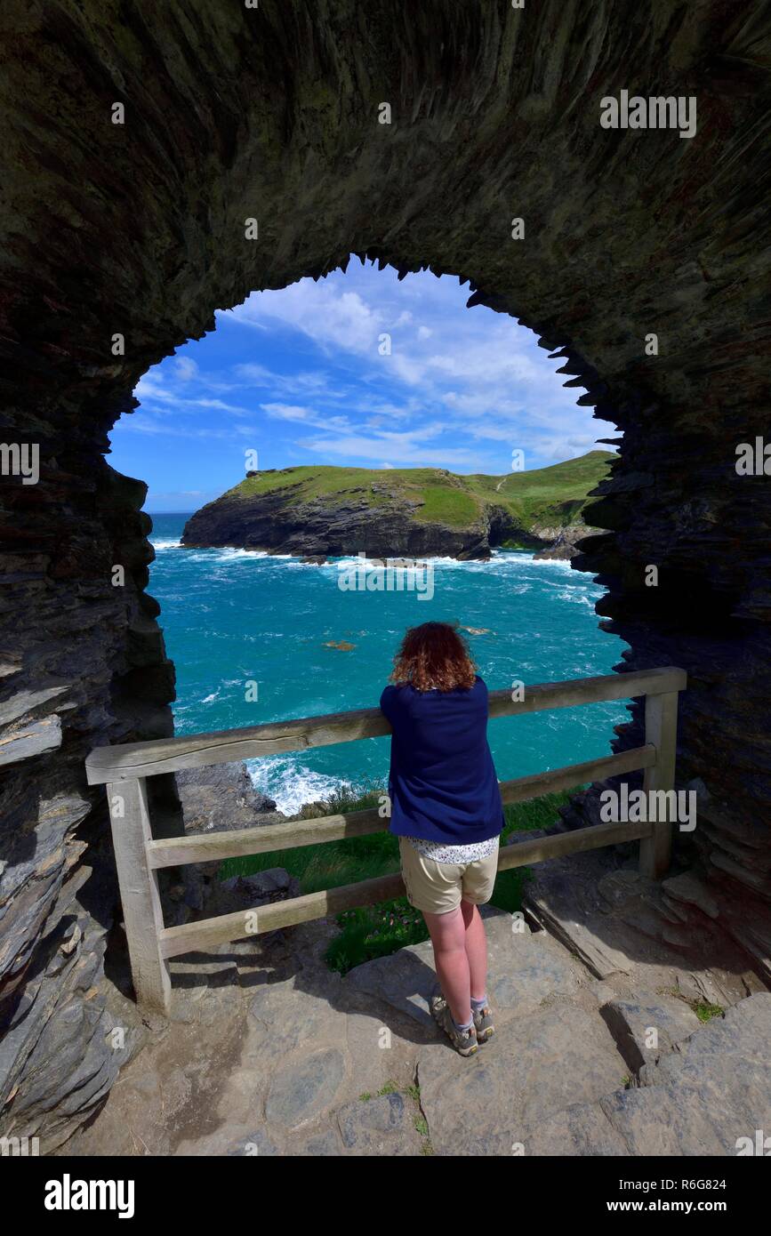 Medieval Castle Landing Gate High Resolution Stock Photography and ...