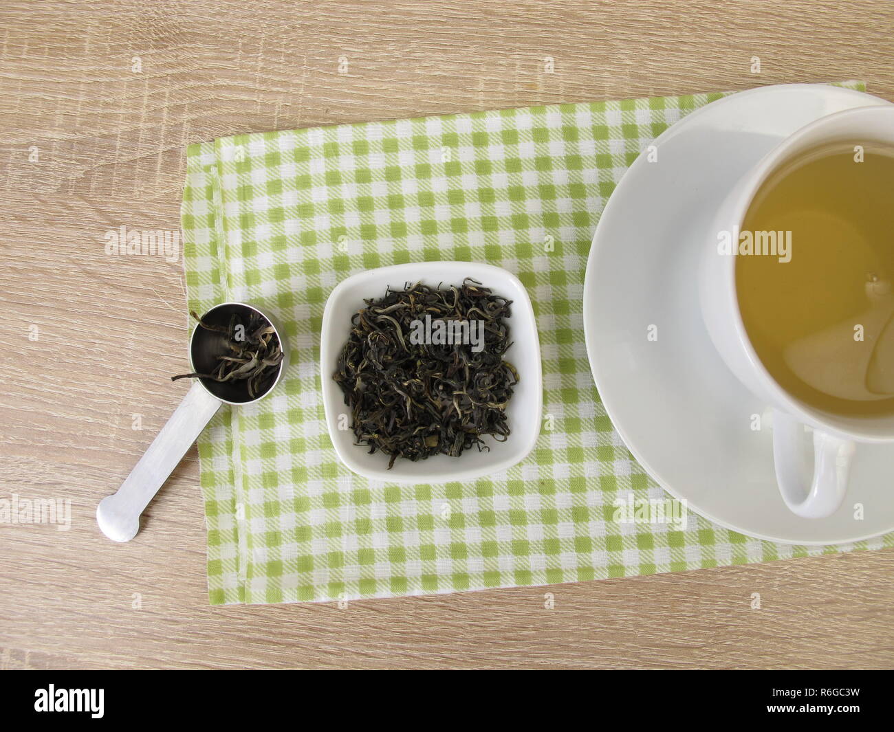 a cup of chinese tea white monkey Stock Photo - Alamy