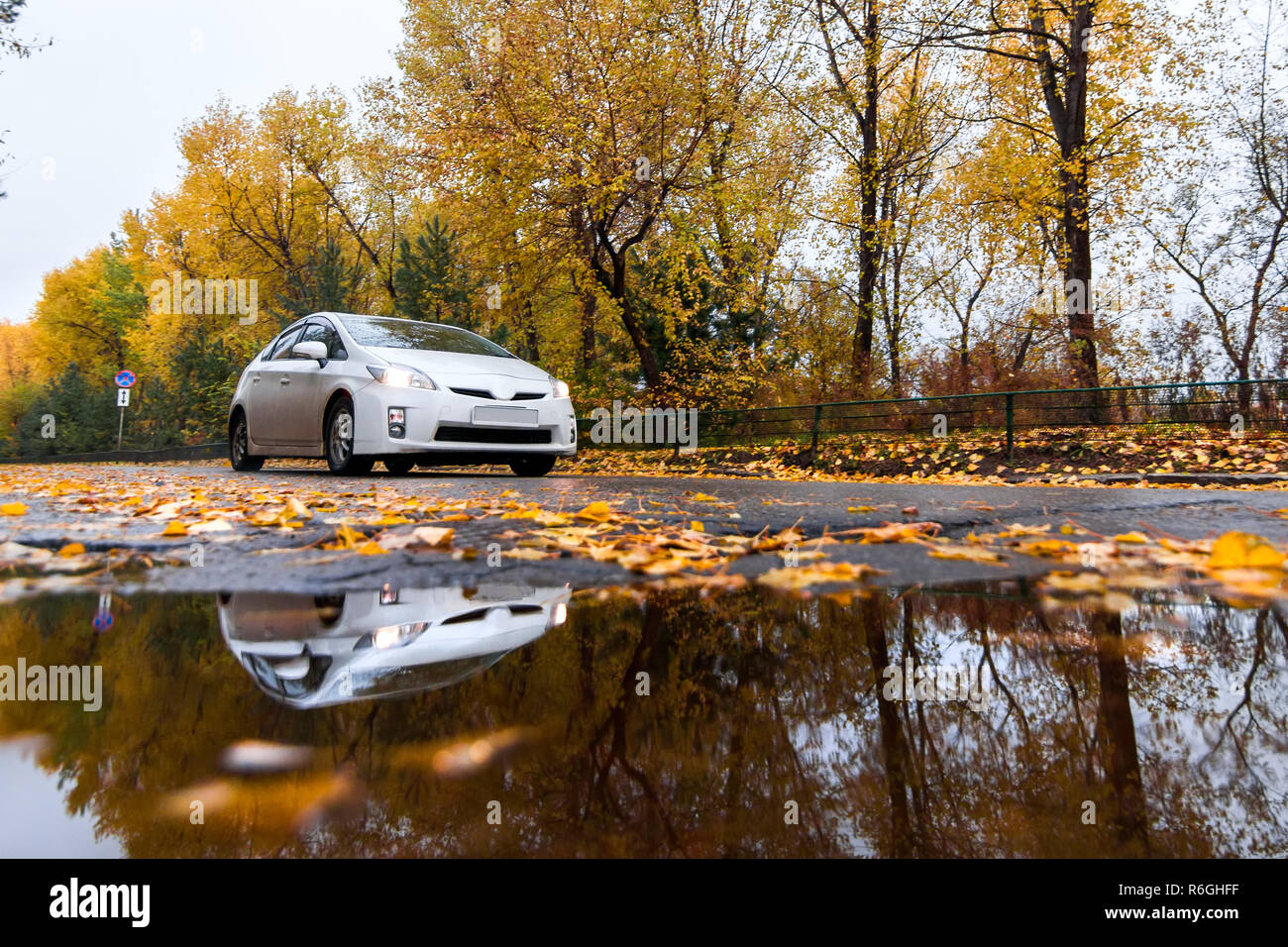 Rainy drive hi-res stock photography and images - Alamy
