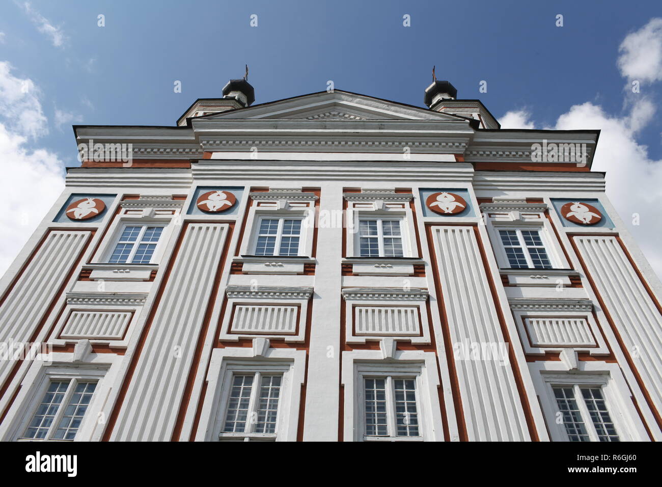 Classical column facade hi-res stock photography and images - Alamy