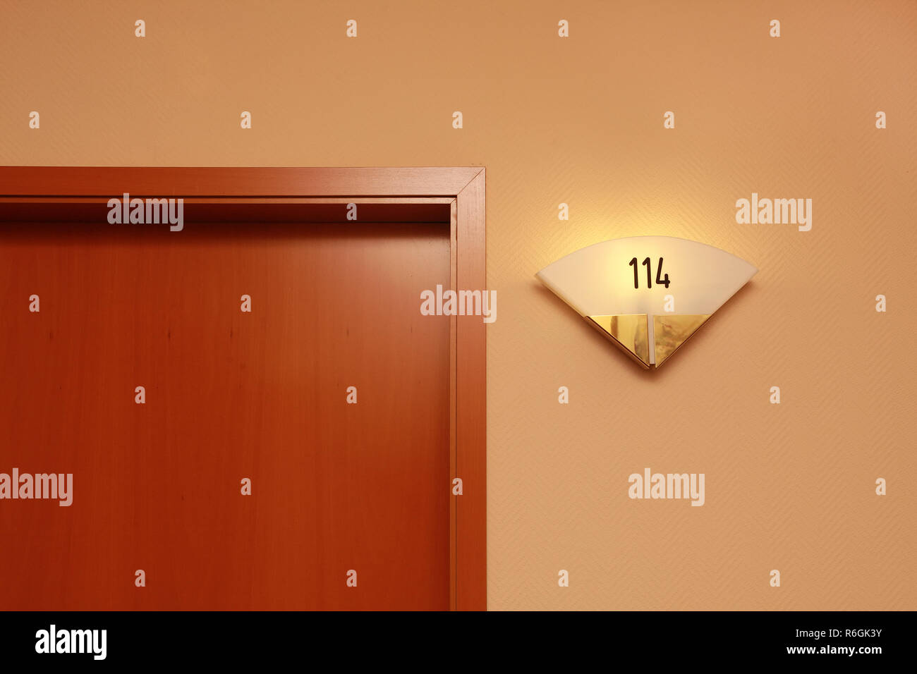 Zimmernummer 114 hi-res stock photography and images - Alamy