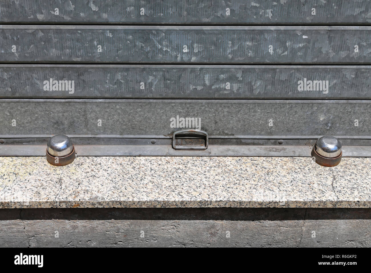 Strong locks hi-res stock photography and images - Alamy