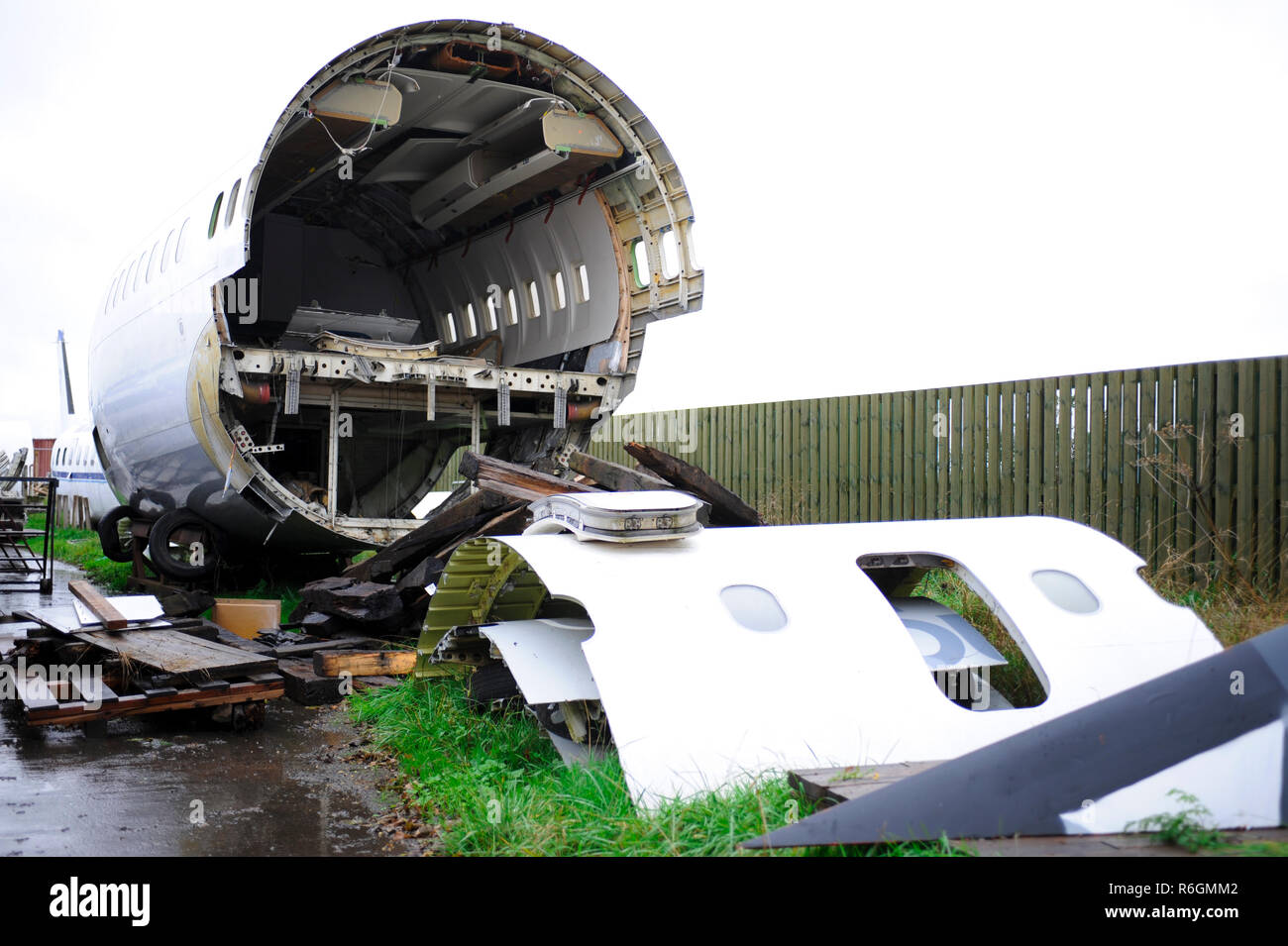 Aberdeen Three Girls In The Street High Resolution Stock Photography ...