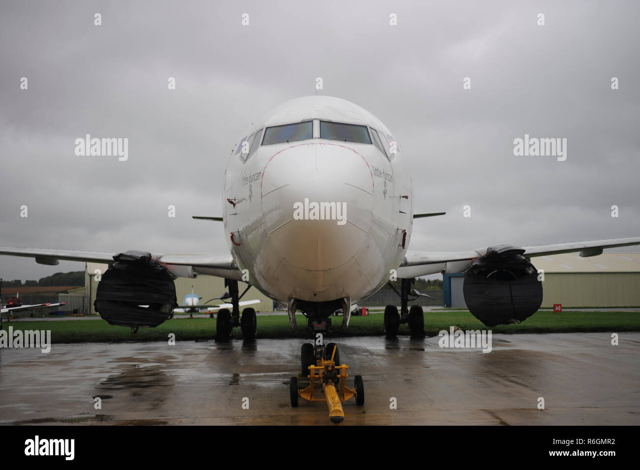 Aberdeen Three Girls In The Street High Resolution Stock Photography ...