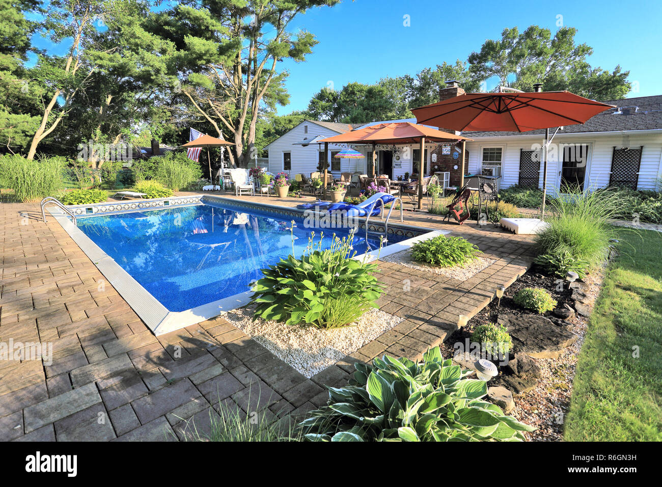Suburban backyard Long Island New York Stock Photo - Alamy