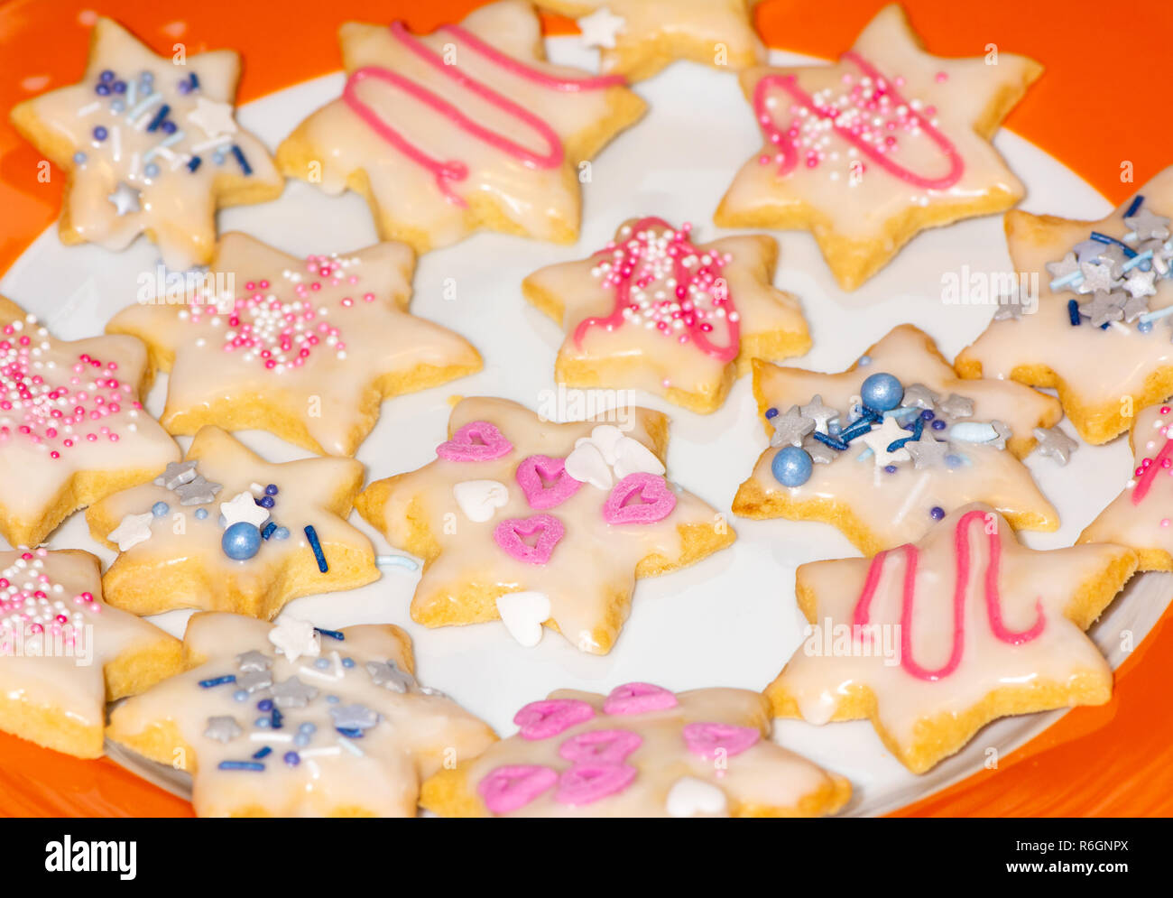 Decorative biscuit hi-res stock photography and images - Alamy