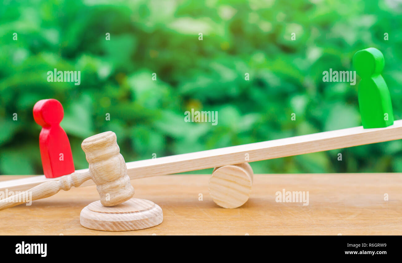 Good bad scales hi-res stock photography and images - Alamy