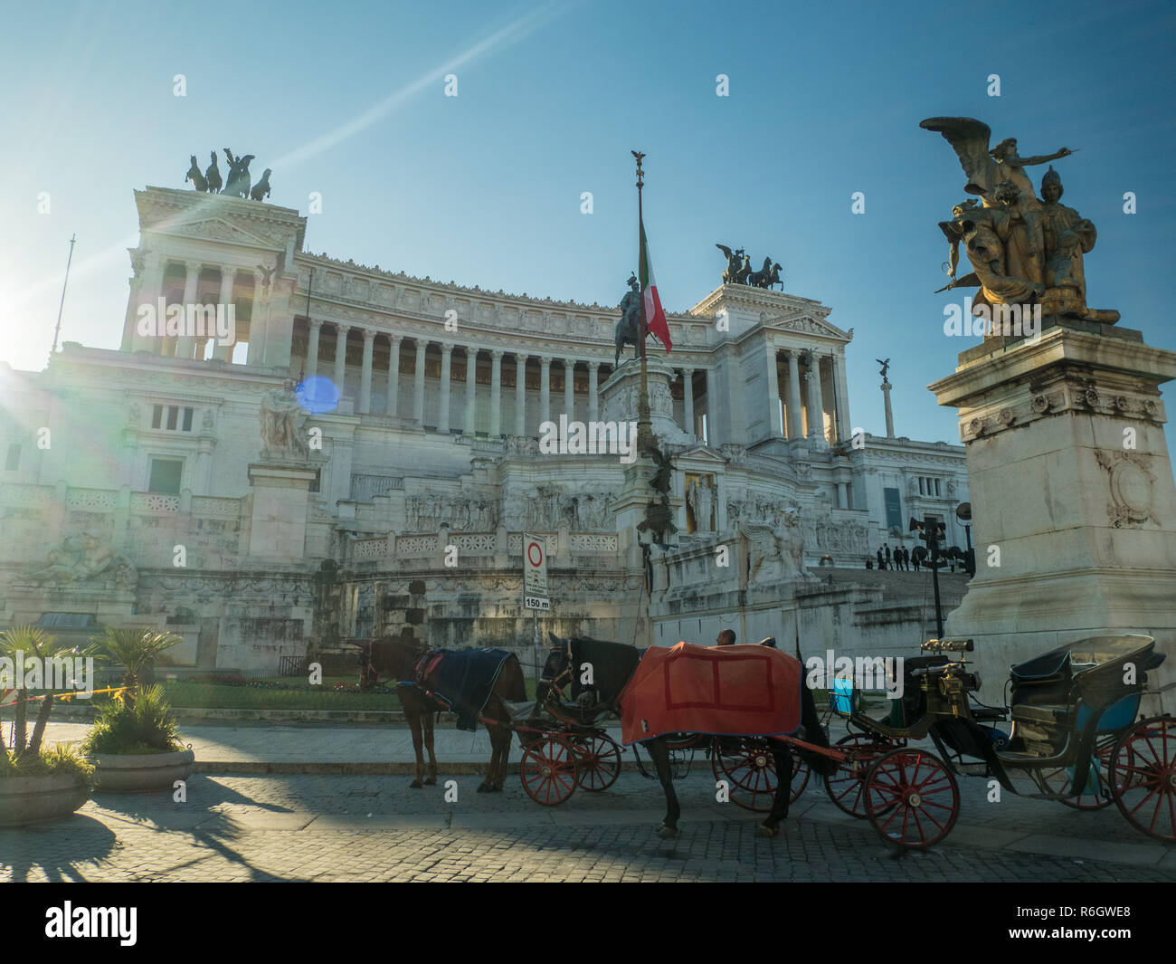 The Victor Emmanuel II Monument in Rome aka Alter of the Fatherland ...