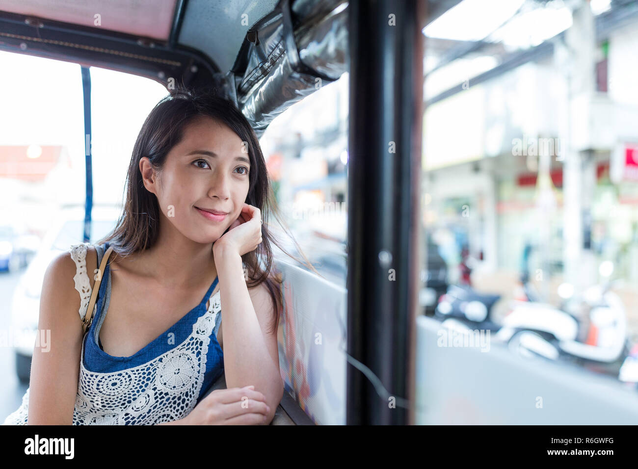 Bangkok tuk tuk laughing hi-res stock photography and images - Alamy