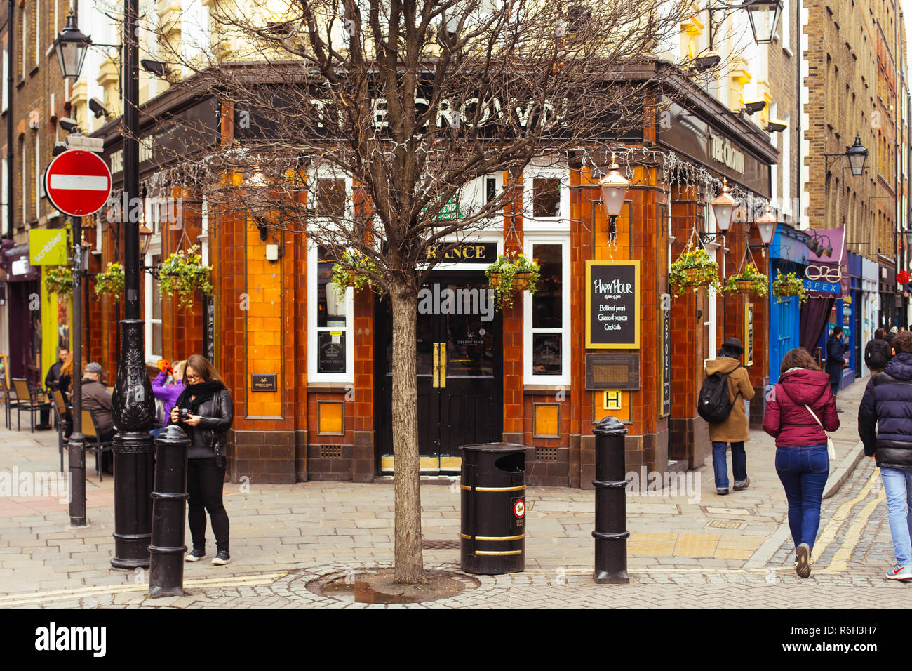 The crown covent garden hi-res stock photography and images - Alamy