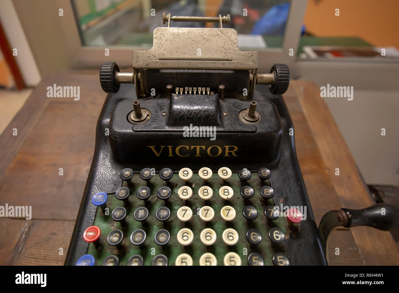 Vintage Victor Automatic Calculator - Adding Machine c.1940 Stock Photo ...