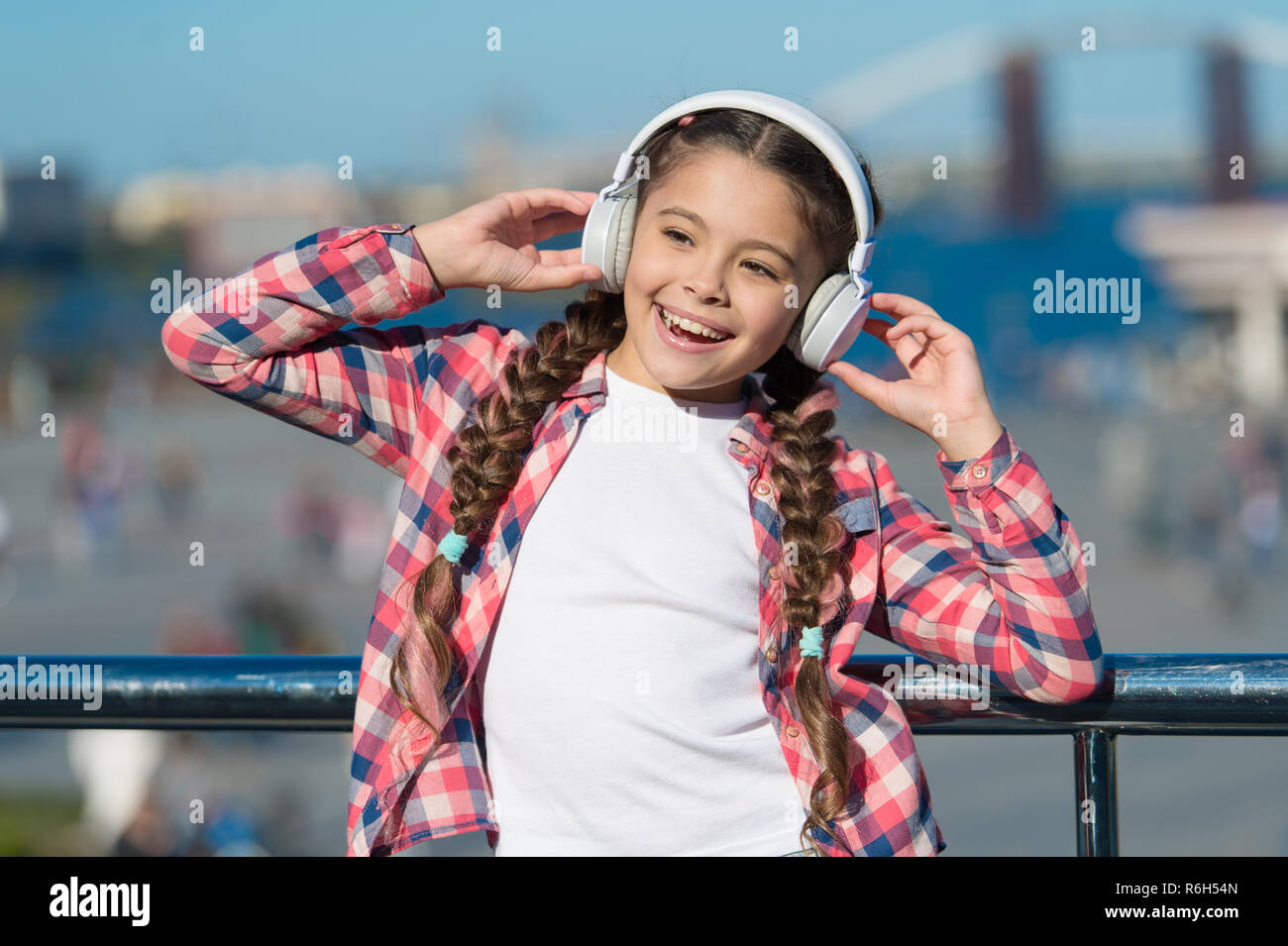 Get music family subscription. Access to millions of songs. Best music ...