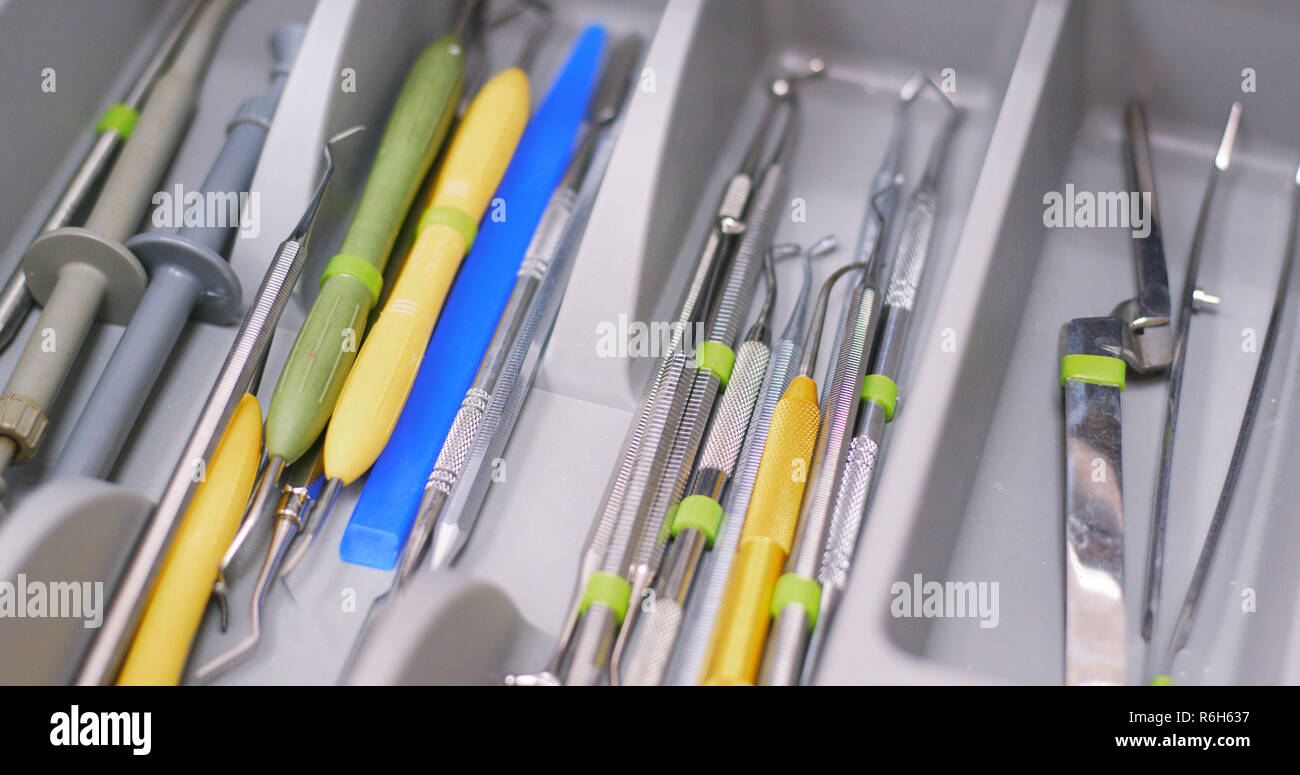 Open the dental tool drawer Stock Photo - Alamy