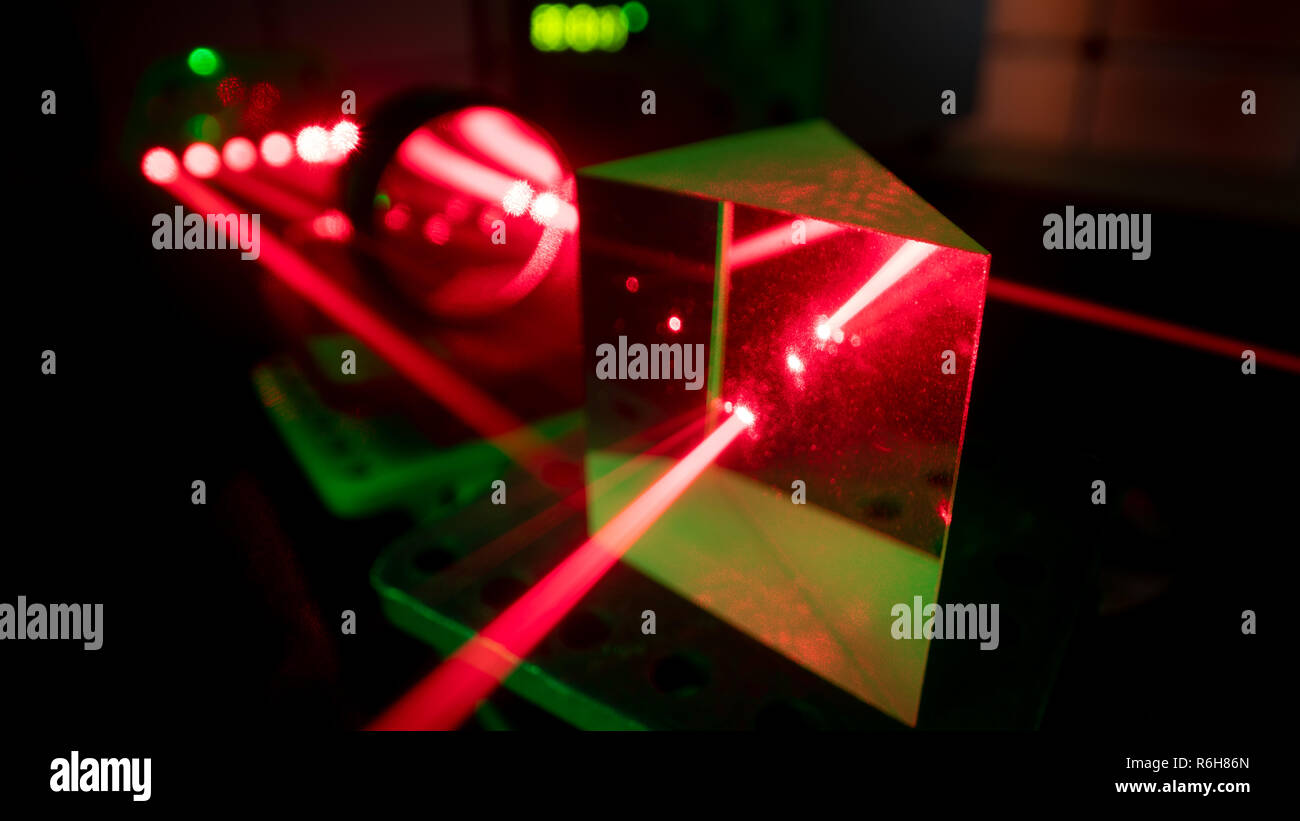 Glass prism red laser light hi-res stock photography and images - Alamy