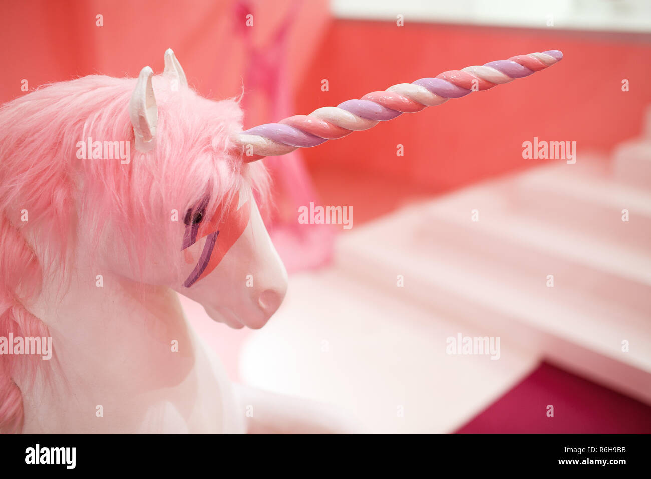 White unicorn with a pink mane Stock Photo - Alamy