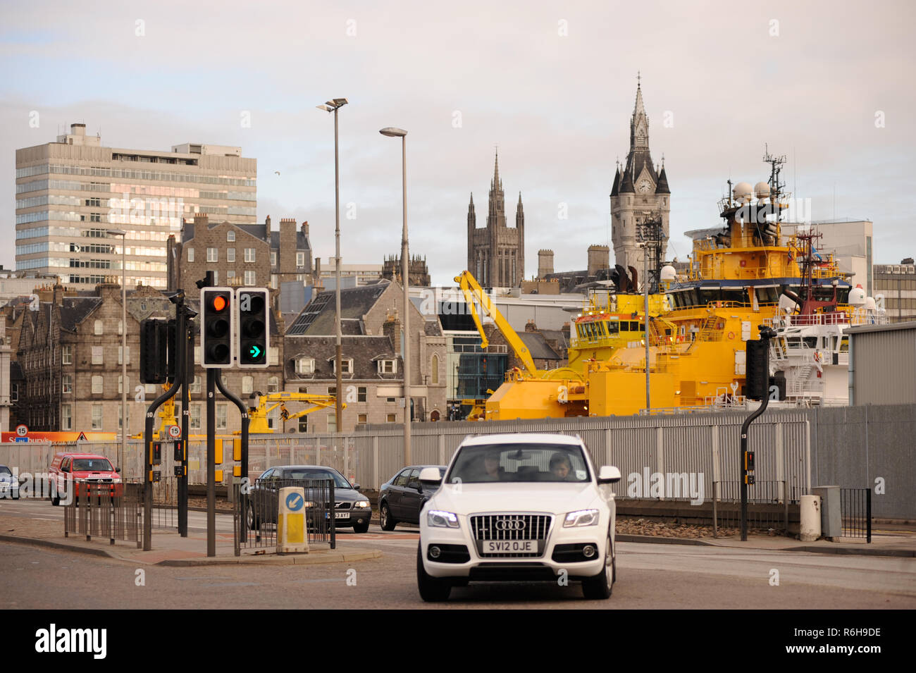 Car driving in aberdeen road hi-res stock photography and images - Alamy