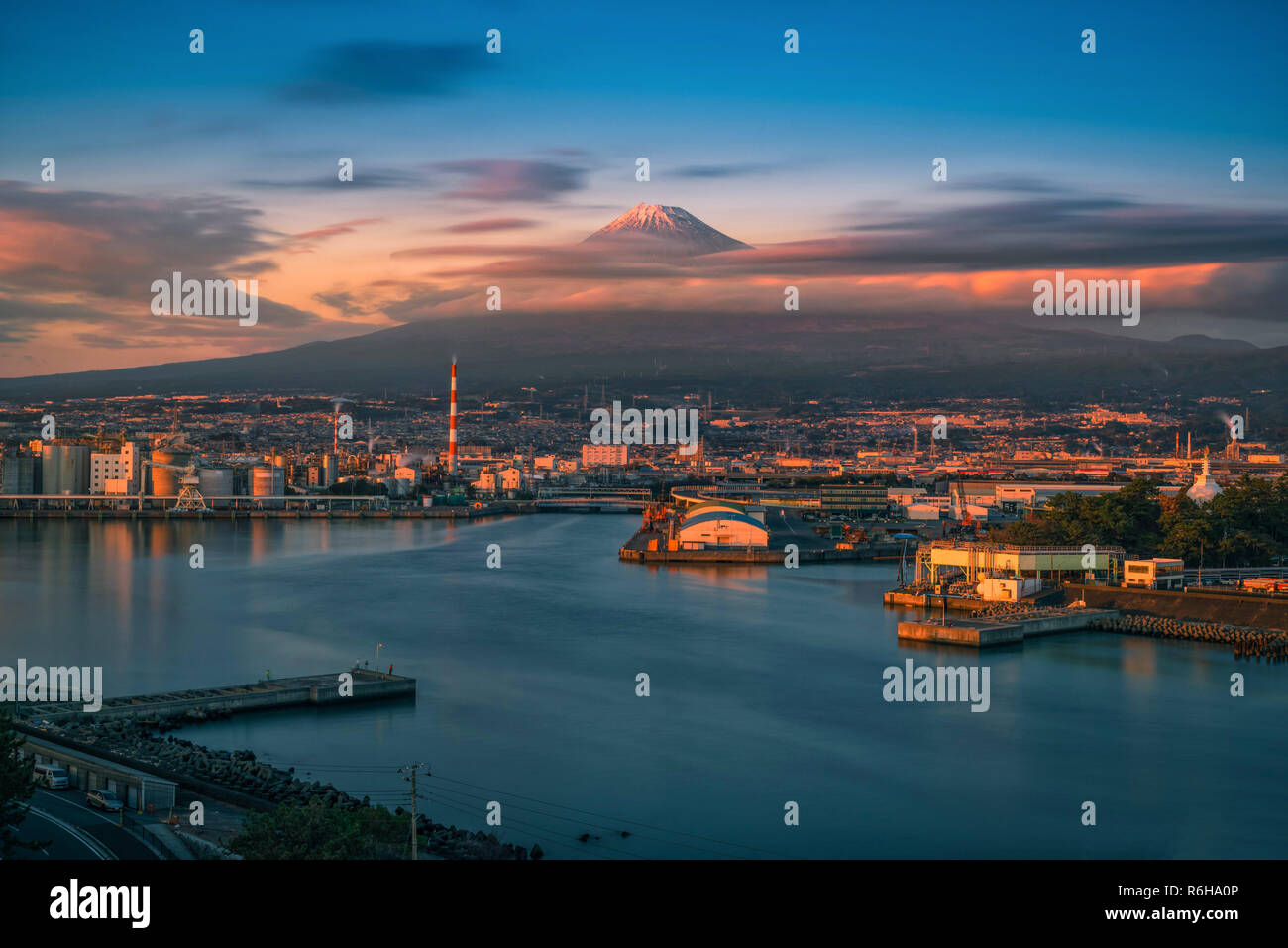 Industrial zone japan hi-res stock photography and images - Alamy