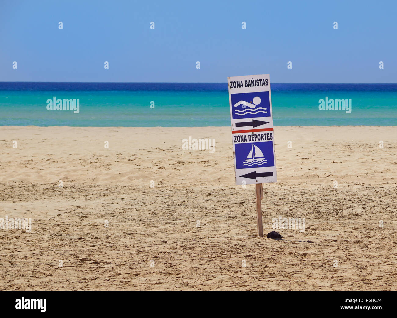 sign of bathing area to the beach Stock Photo - Alamy