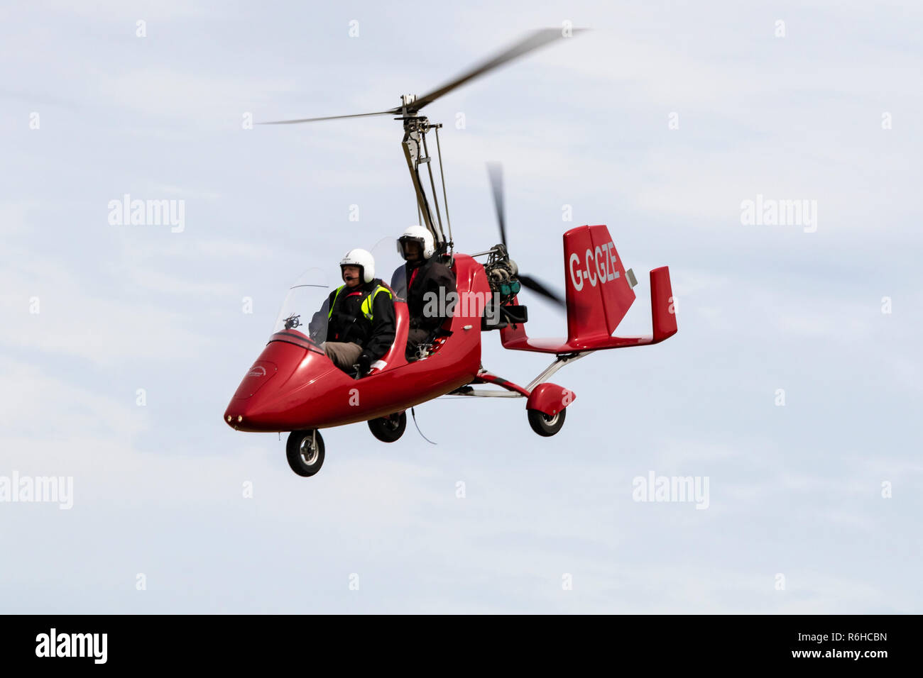 Tandem autogyro hi-res stock photography and images - Alamy