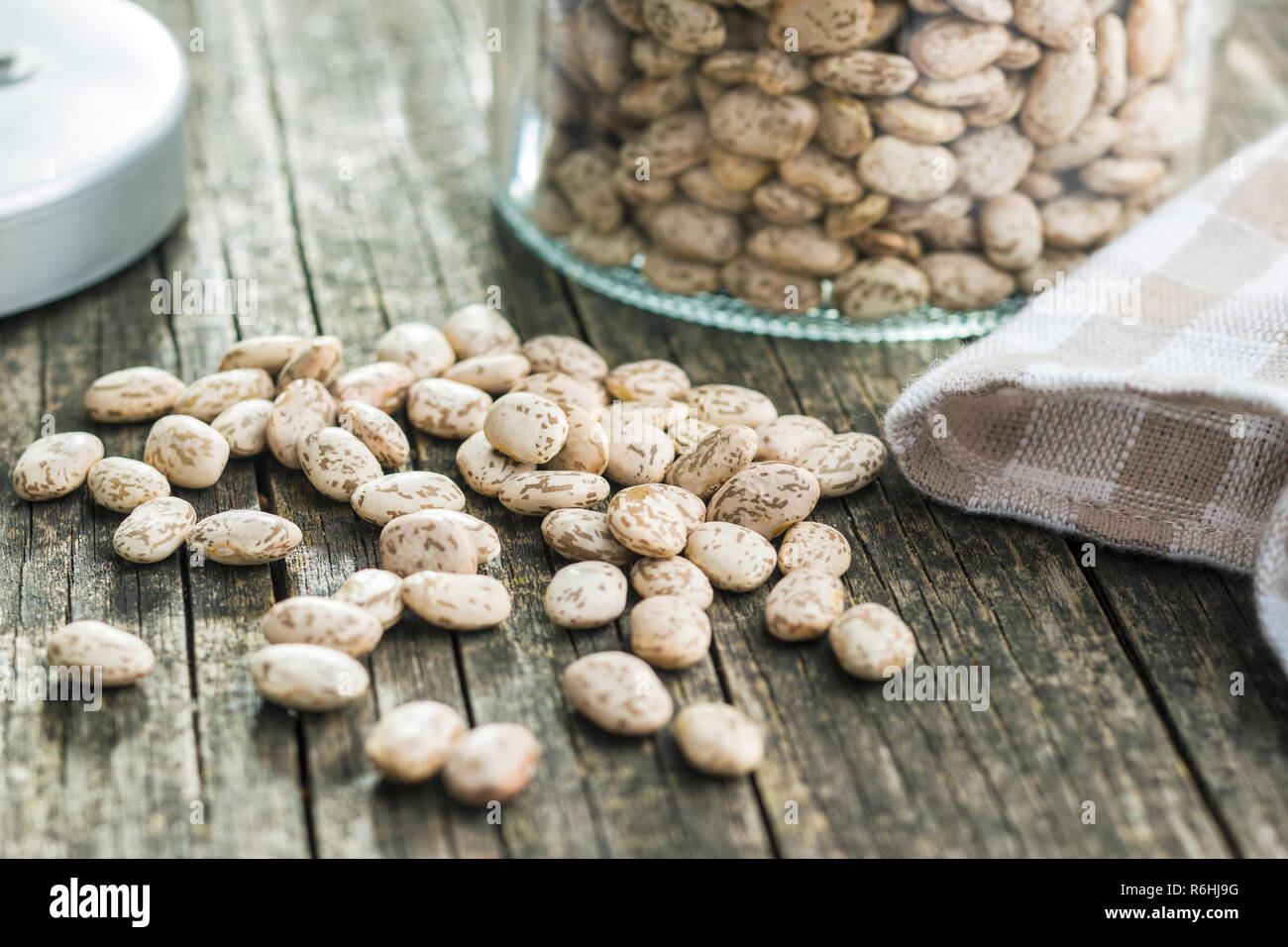 Dried borlotti beans Stock Photo - Alamy