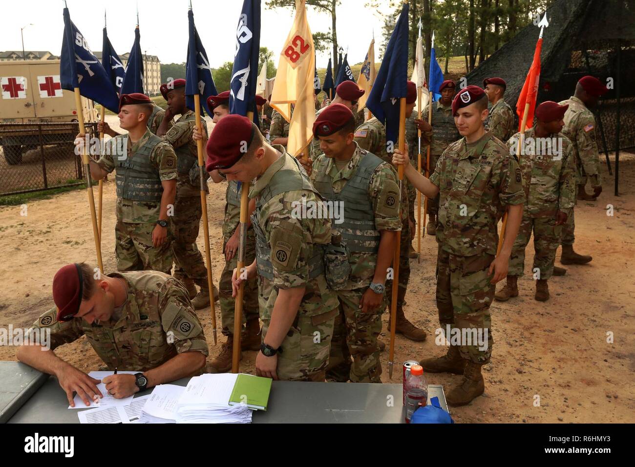 82nd airborne divarty hi-res stock photography and images - Alamy
