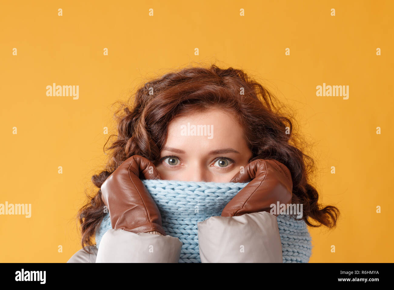 Snood hi-res stock photography and images - Alamy