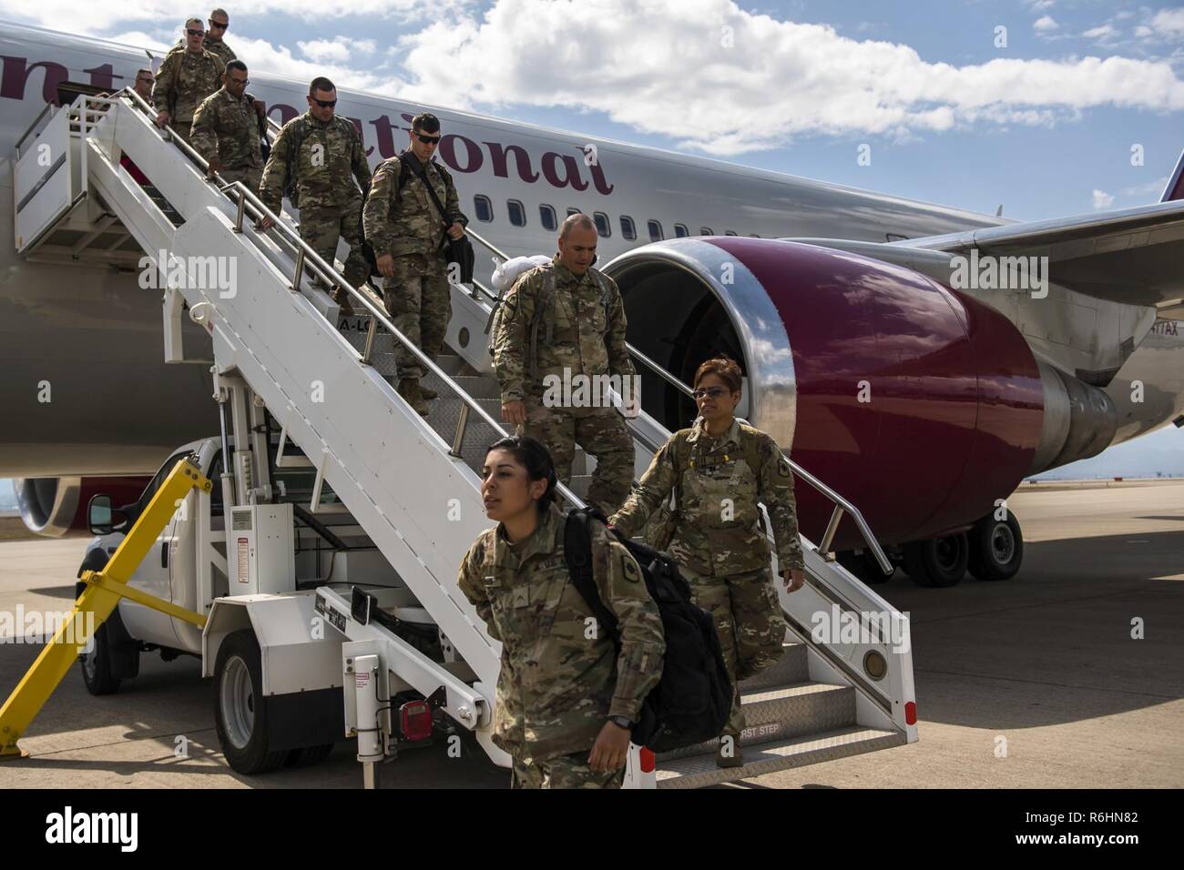 Soldiers from 2nd Battalion, 153rd Infantry Regiment, 39th Infantry ...