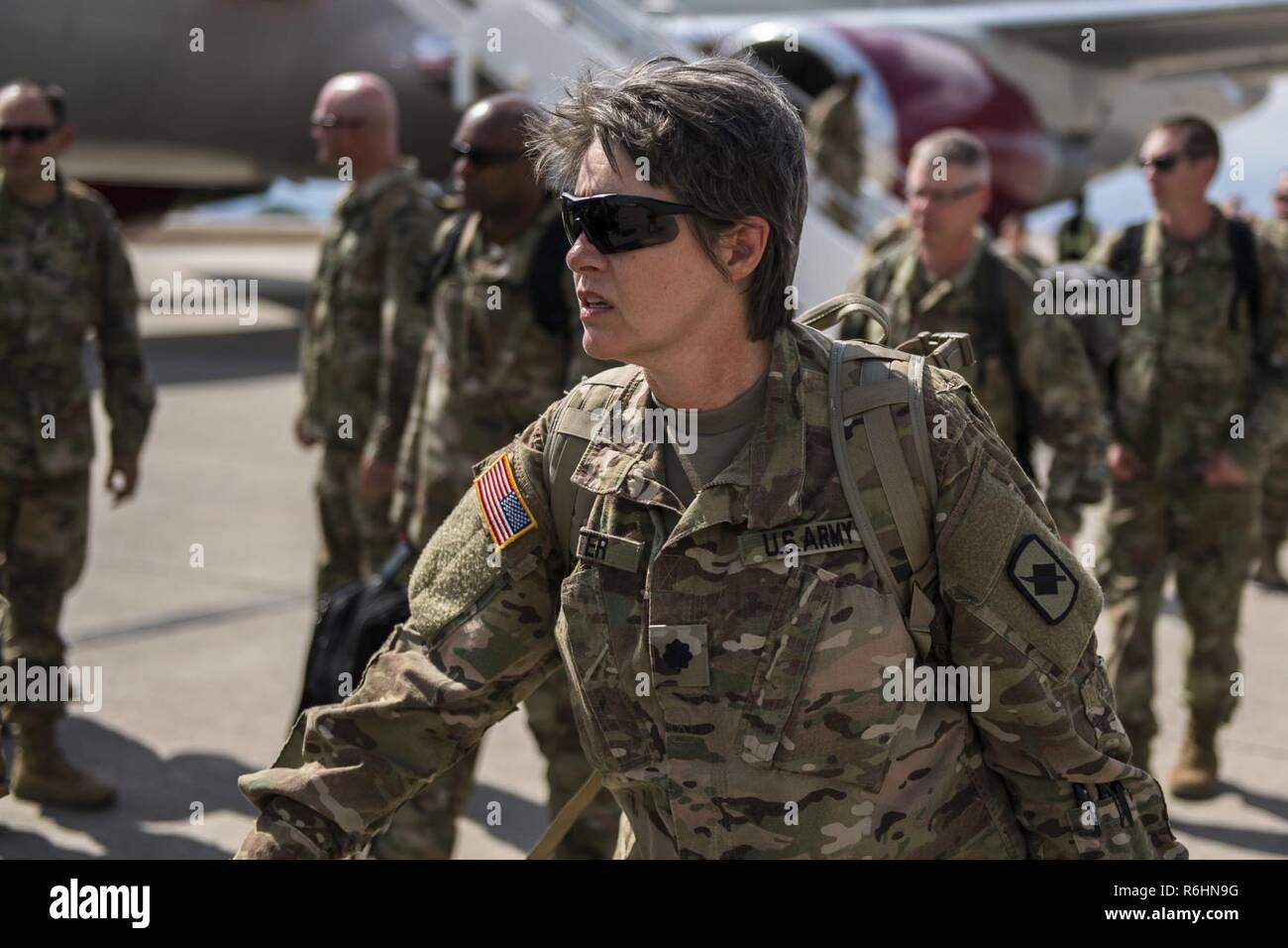 Soldiers from 2nd Battalion, 153rd Infantry Regiment, 39th Infantry ...