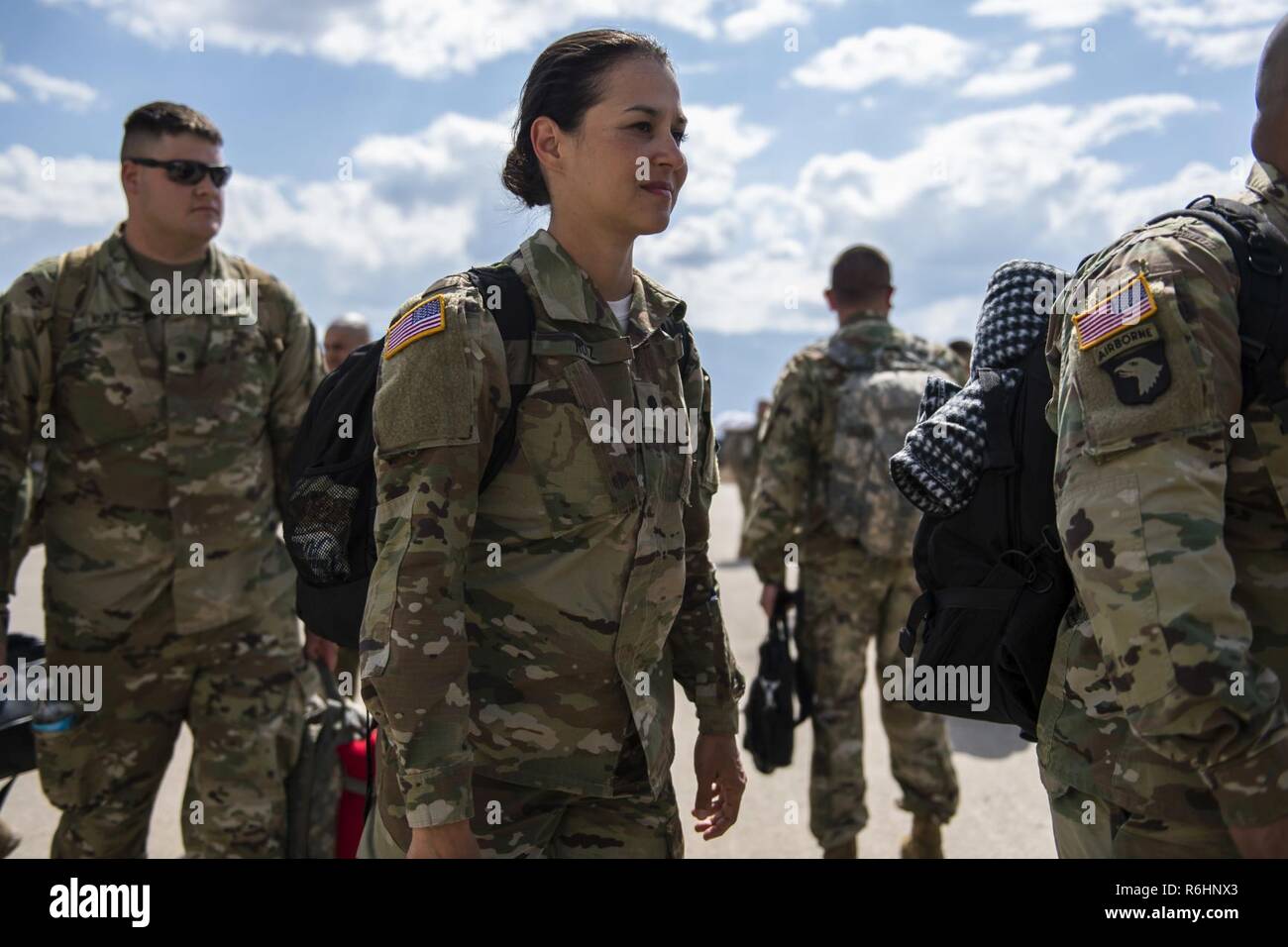Soldiers from 2nd Battalion, 153rd Infantry Regiment, 39th Infantry ...