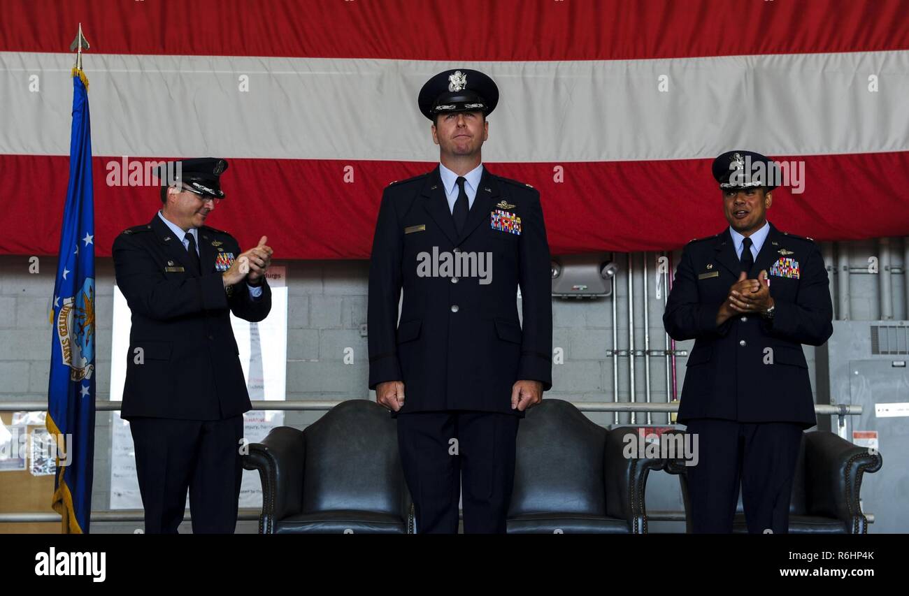 The 4th Special Operations Squadron Held a change of command ceramony ...