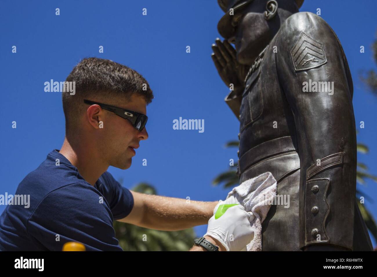 2nd Lt. Michael Purcell, an infantry officer with 2nd Battalion, 4th ...
