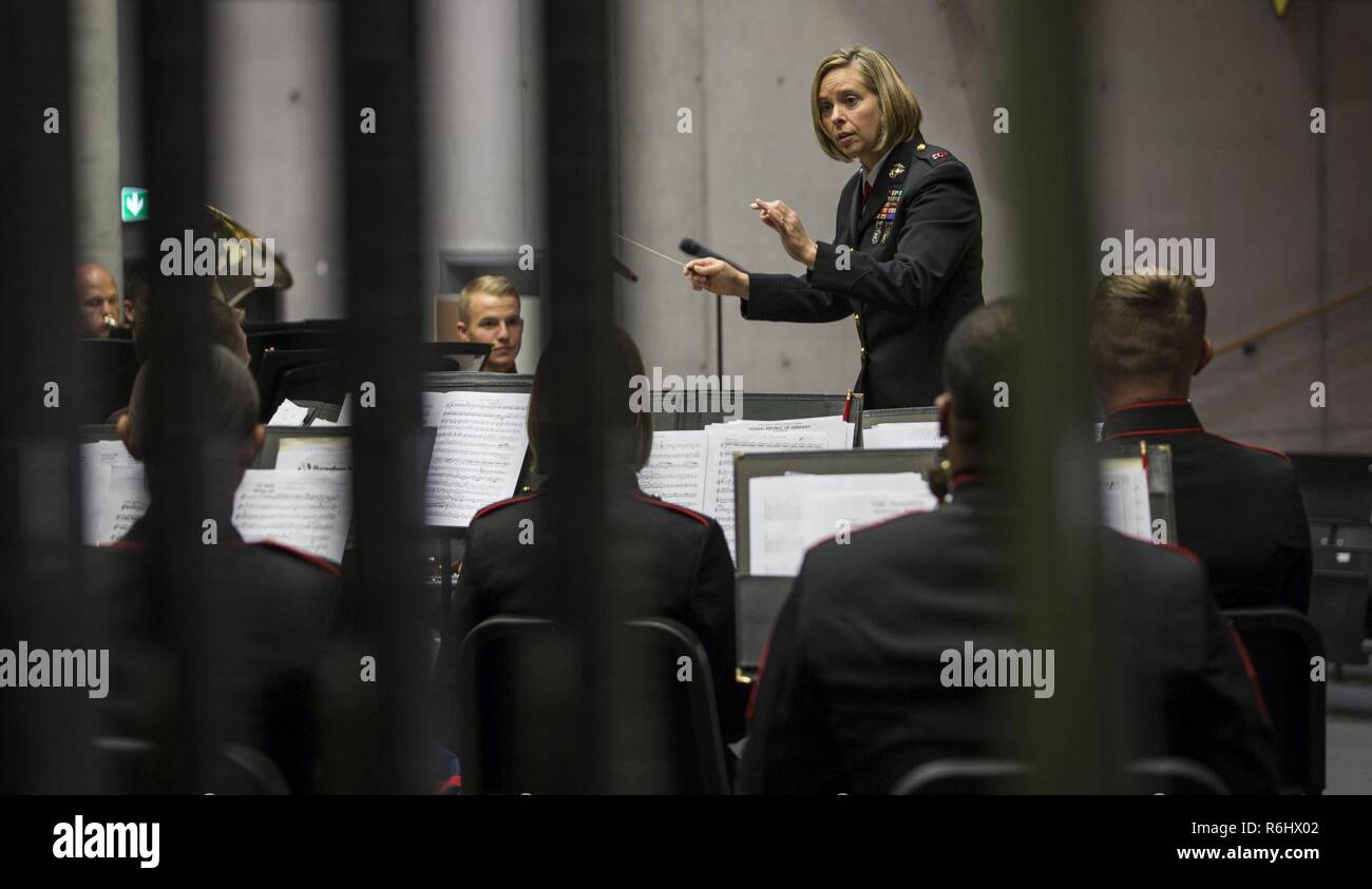 Chief Warrant Officer Three Stephanie Wire, officer in charge, 1st ...