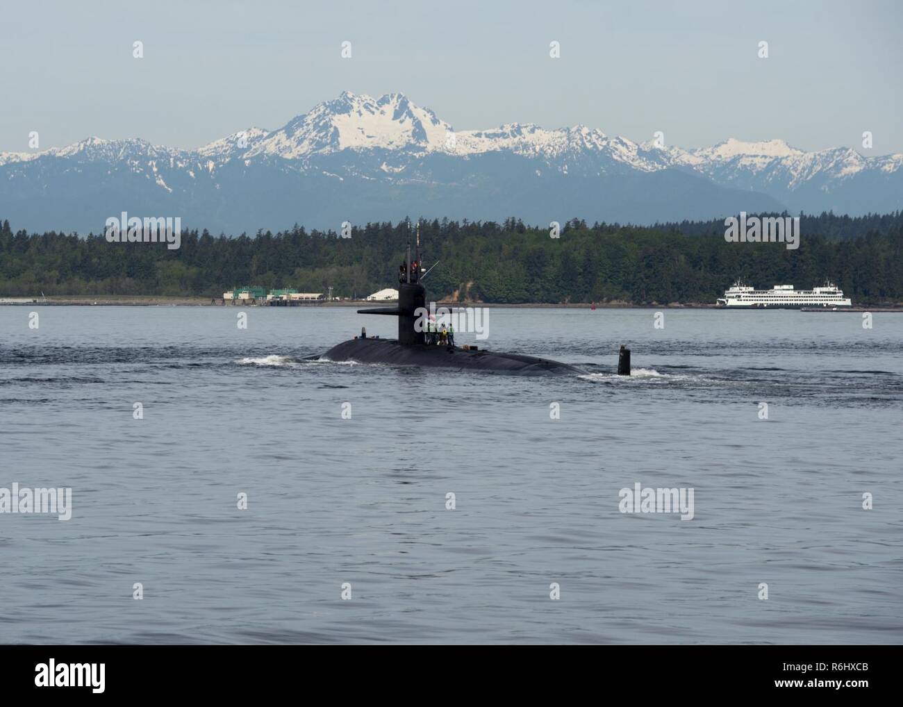 Uss dallas ssn 700 hi-res stock photography and images - Alamy