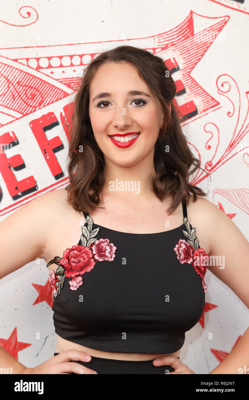 Free2Luv's 'Unstoppable: Tour De Force' Cirque Benefit for Anti ...