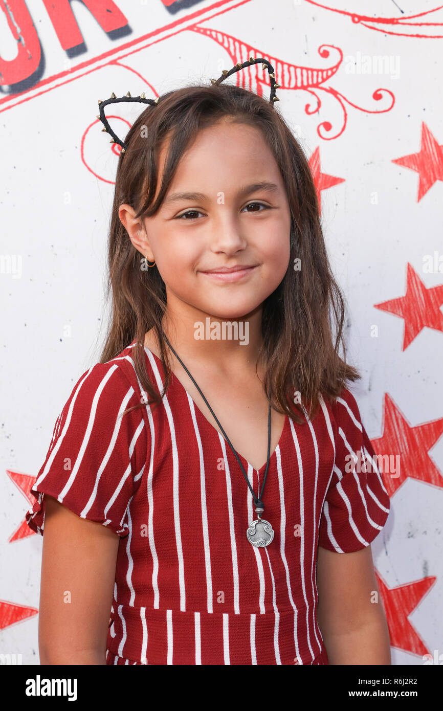 Free2Luv's 'Unstoppable: Tour De Force' Cirque Benefit for Anti ...