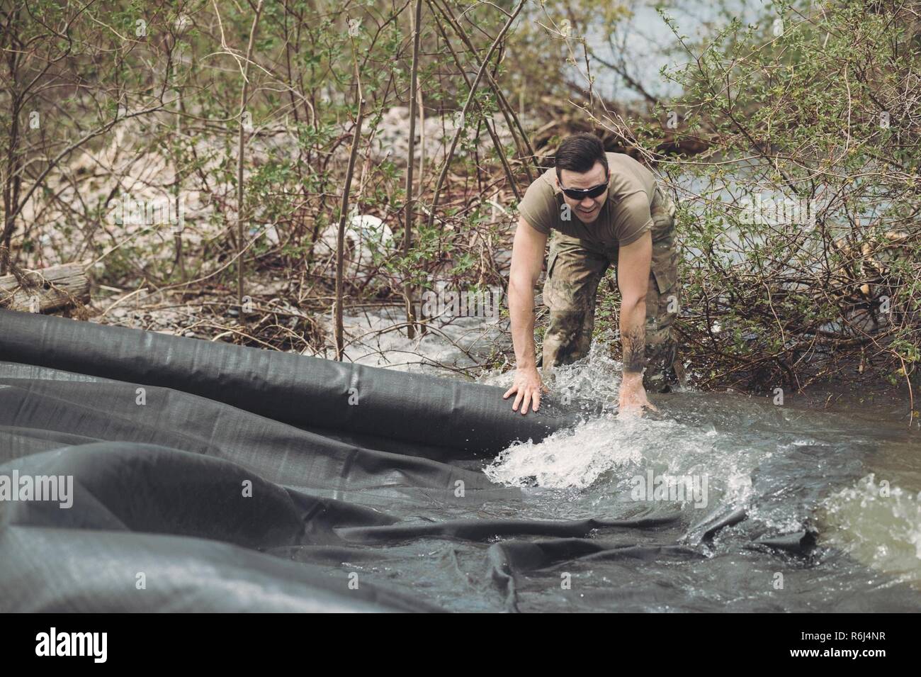 York flood defence barrier hi-res stock photography and images - Alamy