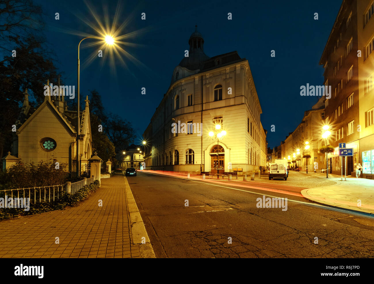 Buildings in the center of Ostrava, Czech republic. Night foto Stock ...