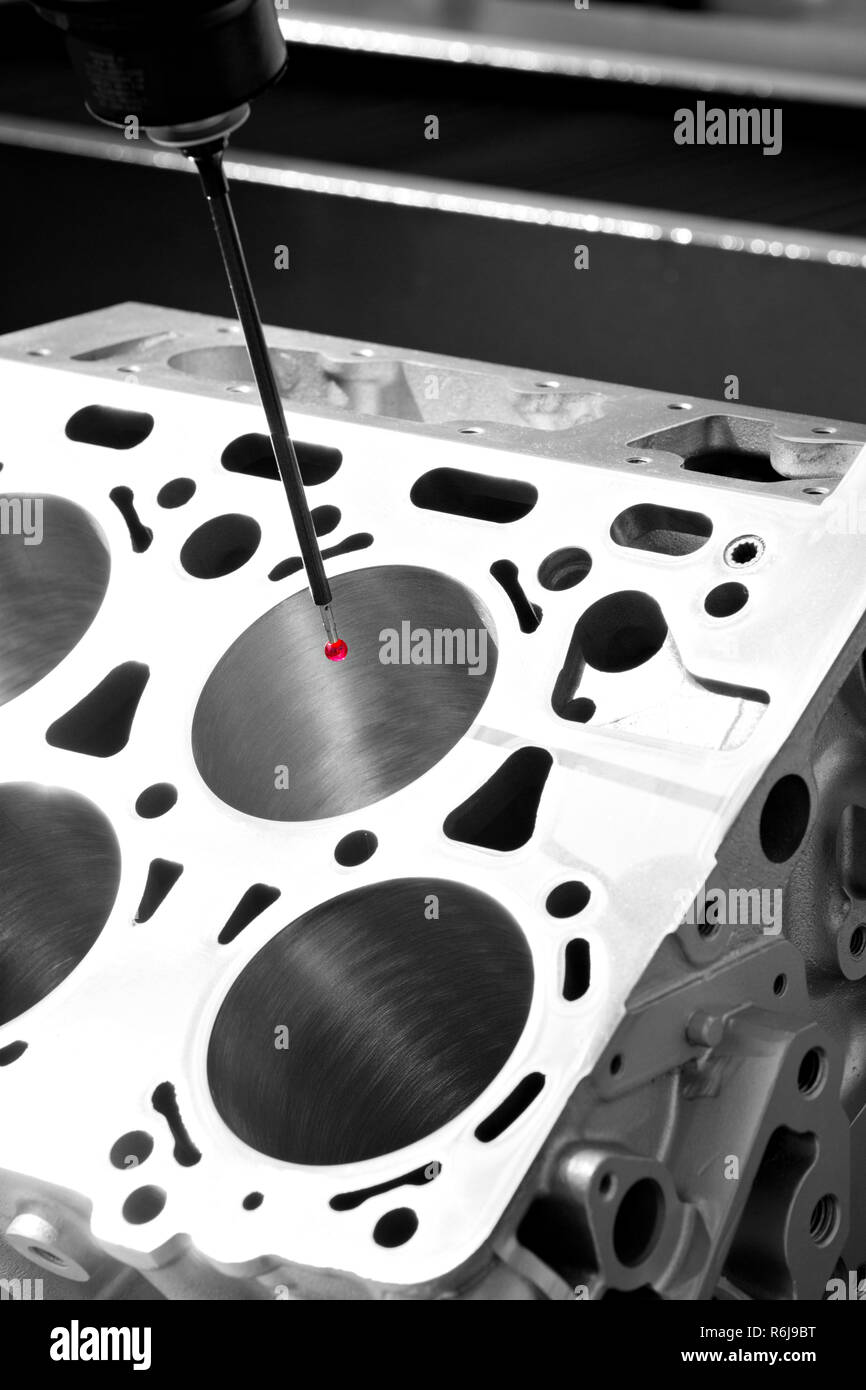 Repair motor block of cylinders, operator inspection dimension ...