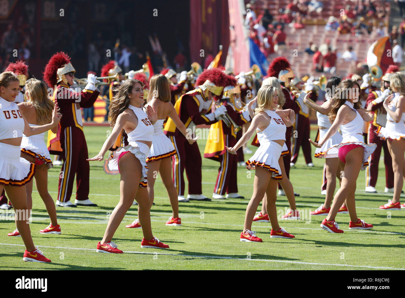 October 27, 2018 USC Trojans cheerleaders in action during the football ...