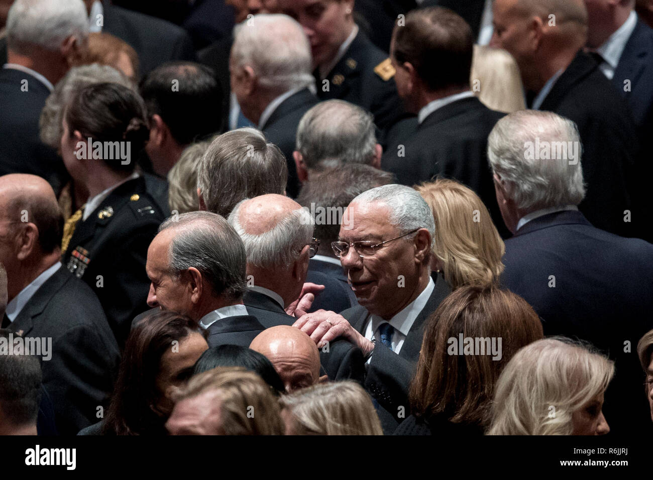 Colin powell center hi-res stock photography and images - Alamy