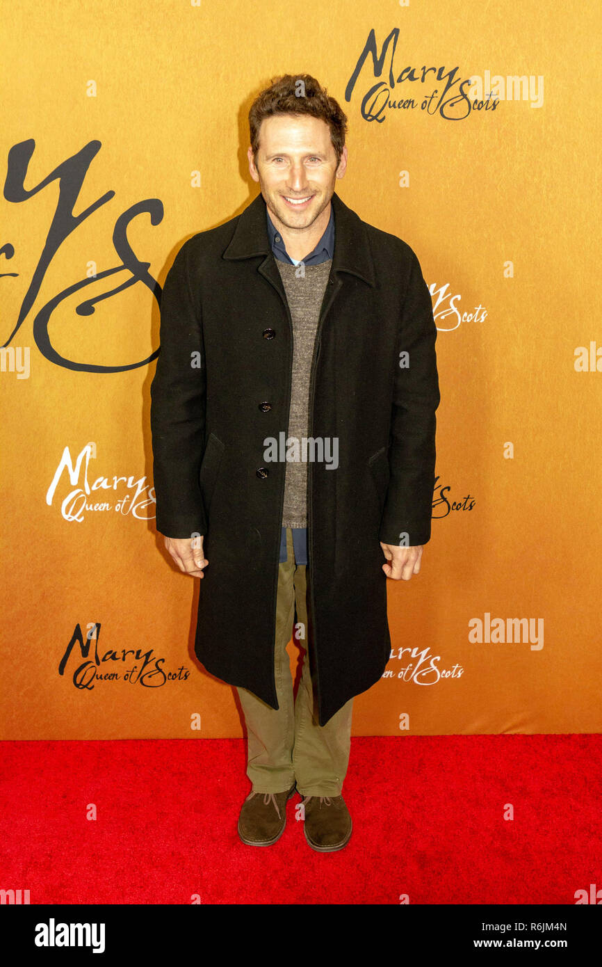 New York, USA. 4th Dec, 2018. Actor Mark Feuerstein attends the New ...