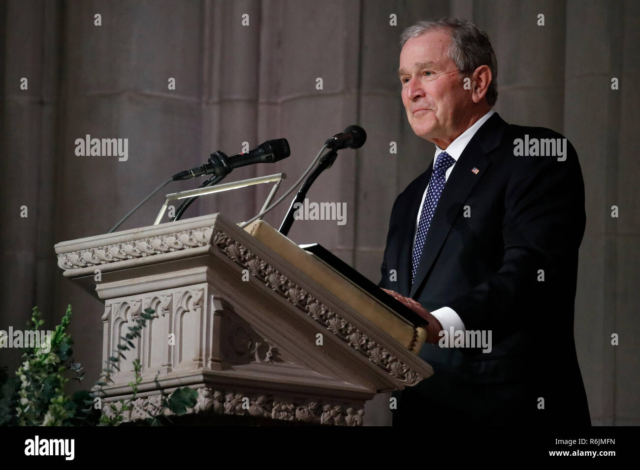 Us president george bush father hi-res stock photography and images - Alamy