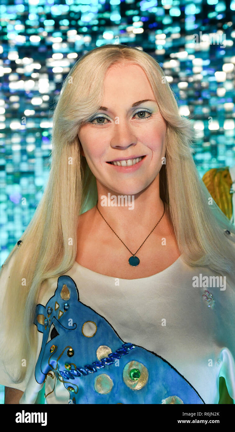 Agnetha faltskog 1976 hi-res stock photography and images - Alamy