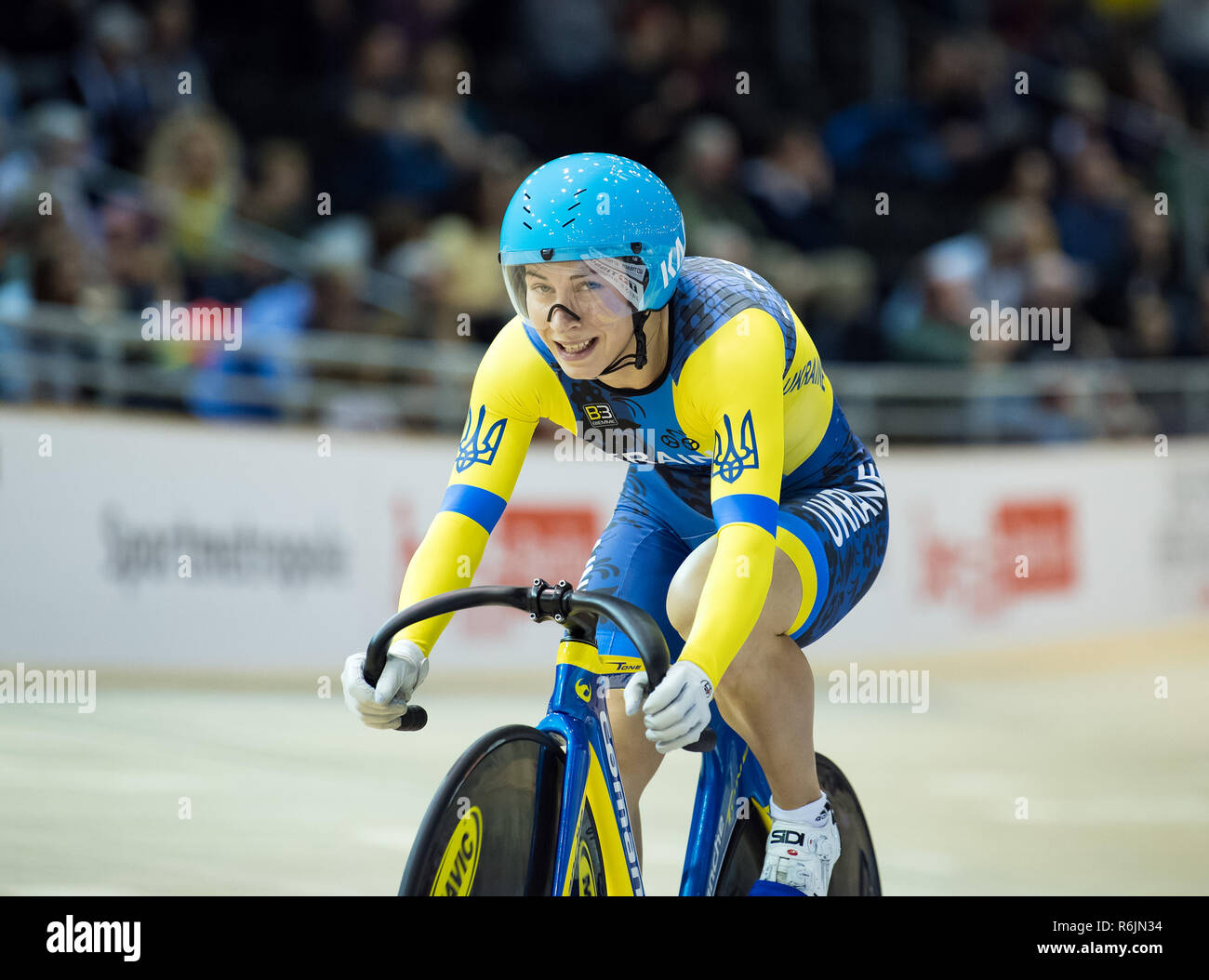 Berlin, Germany. 02nd Dec, 2018. Cycling: Track cycling World Cup in ...