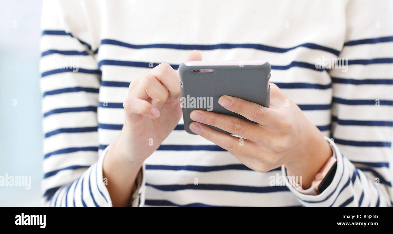 Use of smart phone Stock Photo - Alamy