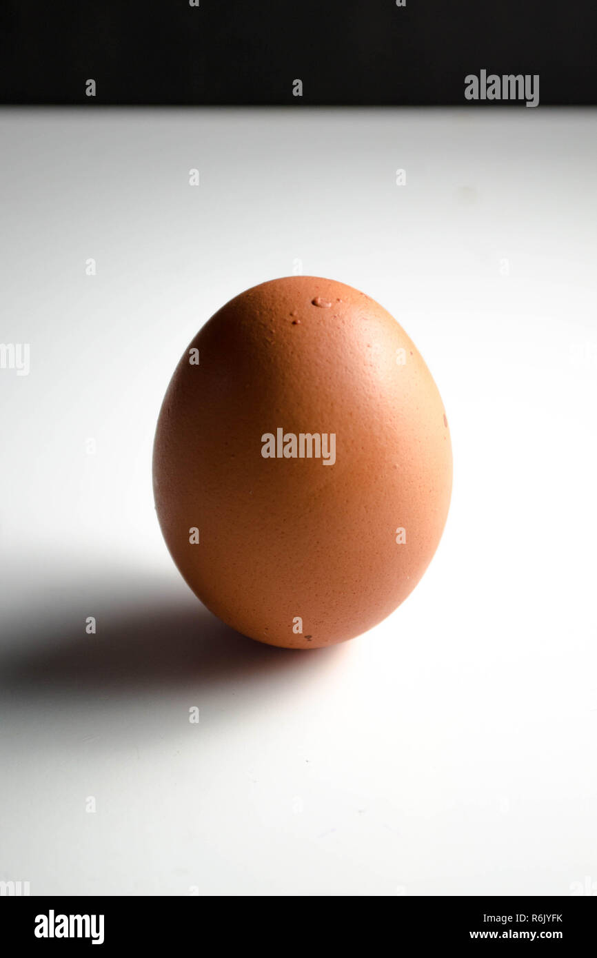 Balancing egg hi-res stock photography and images - Alamy