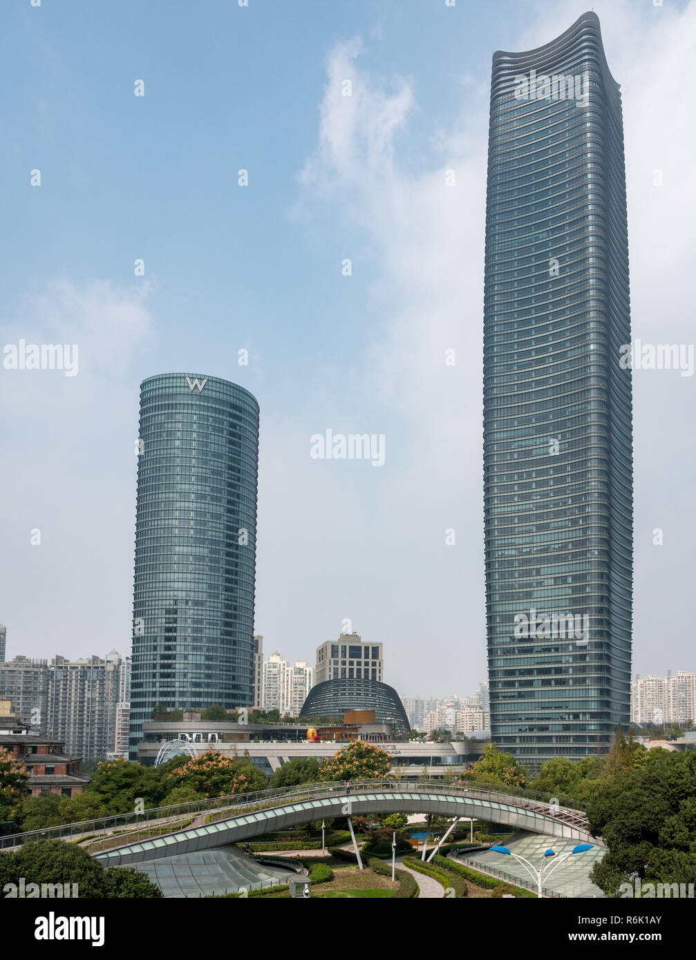 Magnolia building hi-res stock photography and images - Alamy