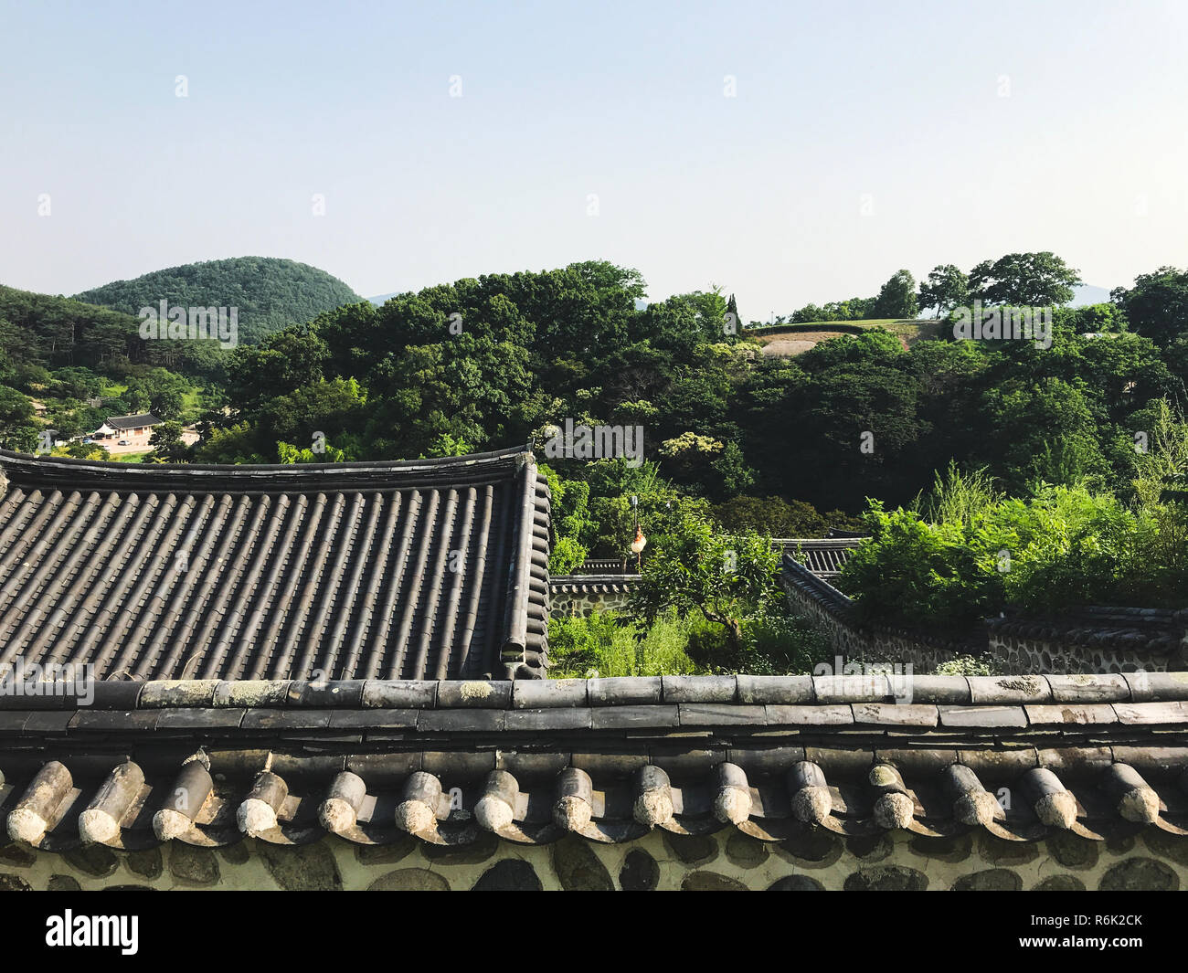 Stone fence in traditional village of South Korea Stock Photo - Alamy